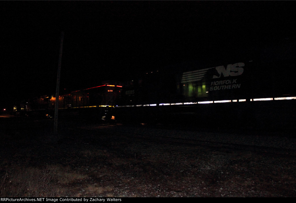 NS 6585 UP 6170